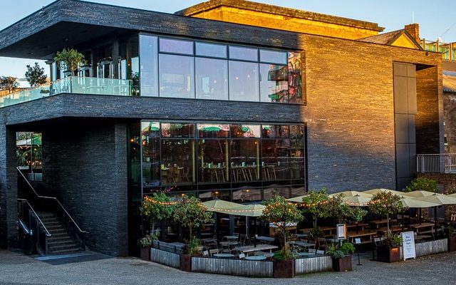 Eat & Drink in King's Cross | Restaurants in Coal Drops Yard | Lightroom